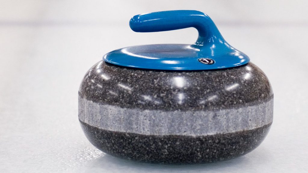 Curling, di cosa è fatta e da dove proviene la stone che viene lanciata?